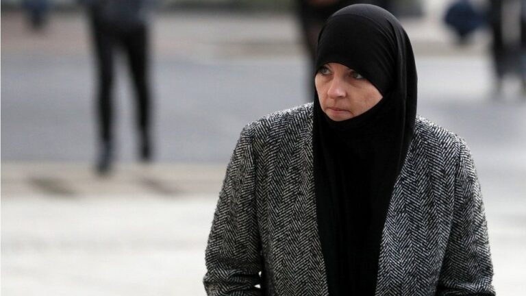 Lisa Smith: Former Irish soldier guilty of Islamic State membership ...
